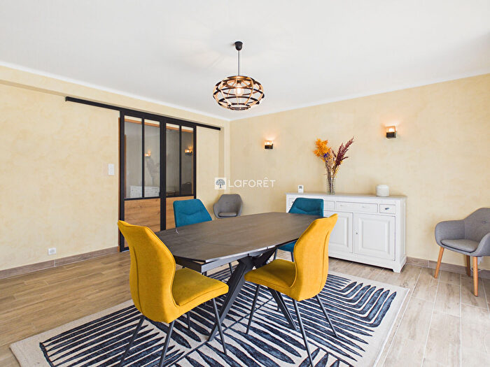 Pont-lAbbé : Appartement 4 pièces à vendre