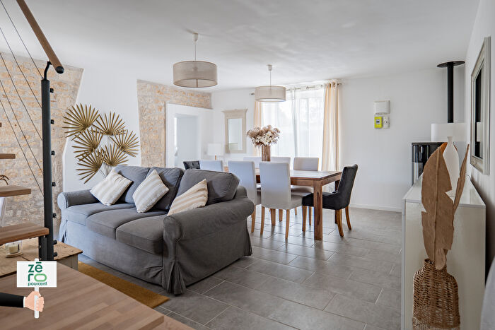 Maison à vendre - Luçon - 7 pièces - 5 chambres