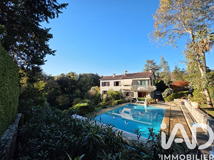 Maison à vendre - Vence, Sainte Elisabeth, Les Cayrons, Poutaouch - 9 pièces - 6 chambres