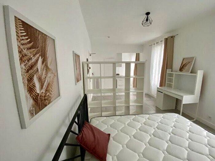 Appartement à louer - Saint Lambert, Paris ème arrondissement - 1 pièce