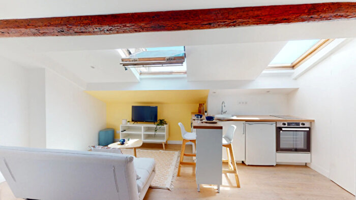 Marseille 8ème, Perier : Appartement 1 pièce à louer
