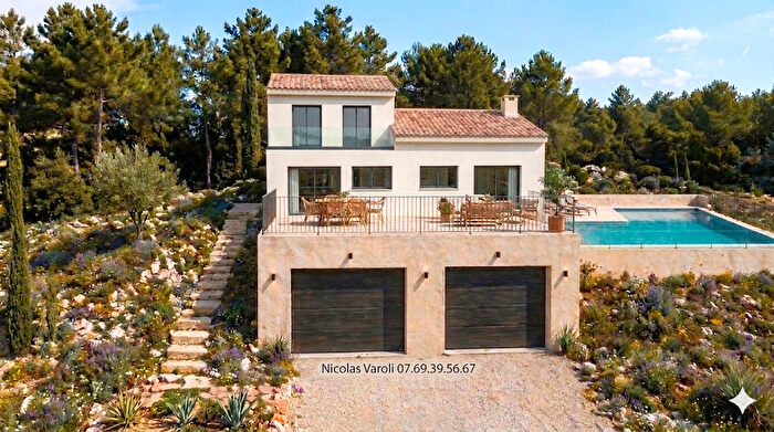 Maison 4 pièces à vendre à Nans-les-Pins
