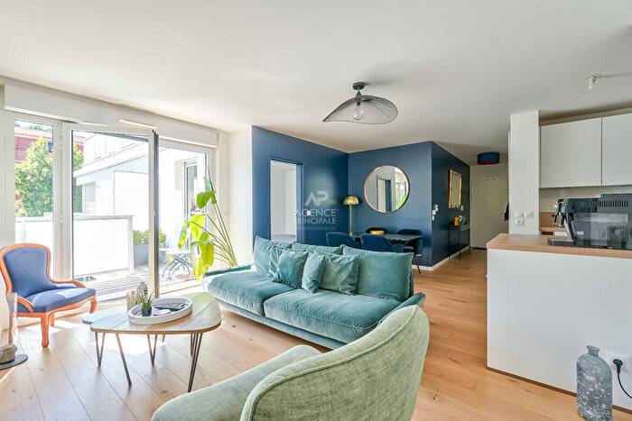 Appartement à vendre - Chaville, Marivel - 3 pièces - 2 chambres