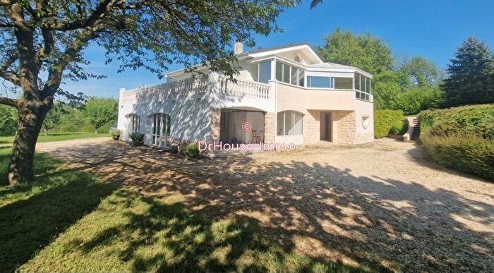 Maison 8 pièces à Varacieux, à vendre