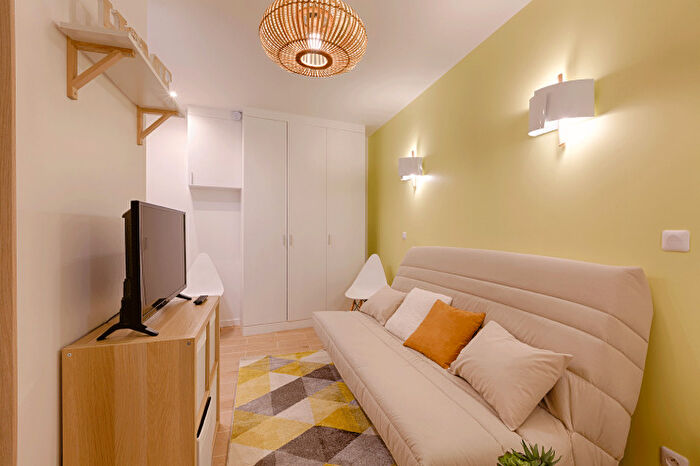 Appartement à louer - Paris e , Télégraphe, Pelleport, Saint-Fargeau - 1 pièce