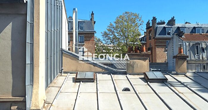 Appartement à vendre - Paris e , Vallée de Fecamp - 3 pièces - 2 chambres