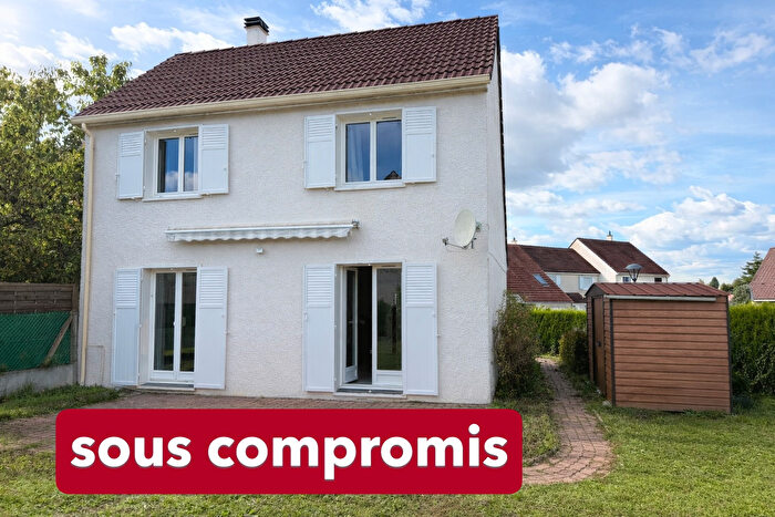 Maison à vendre - Chécy - 4 pièces - 3 chambres