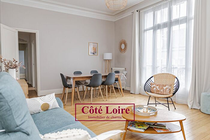 Appartement 4 pièces à Orléans, à vendre
