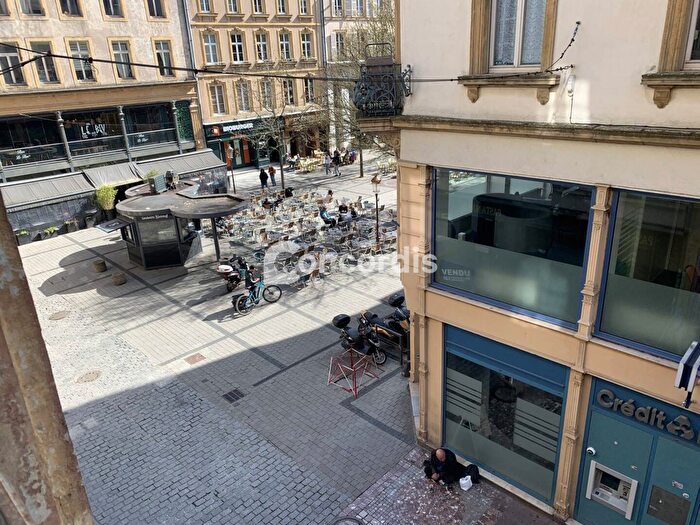 Appartement à louer - Centre-Ancienne Ville, Metz - 2 pièces - 1 chambre