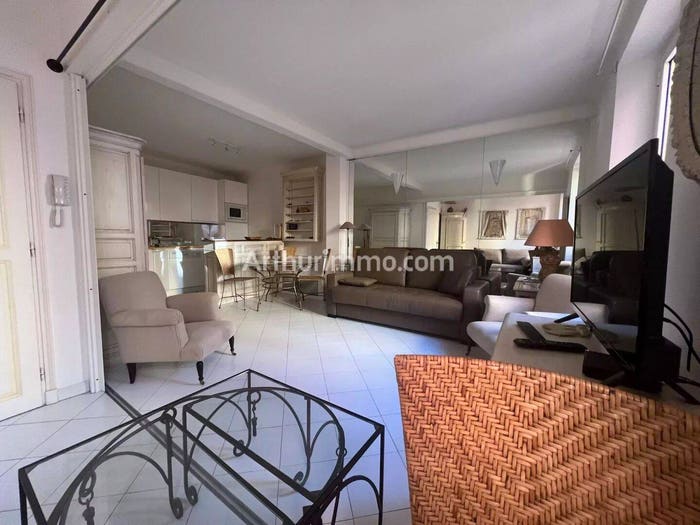 Appartement 1 pièce à louer à Saint-Tropez