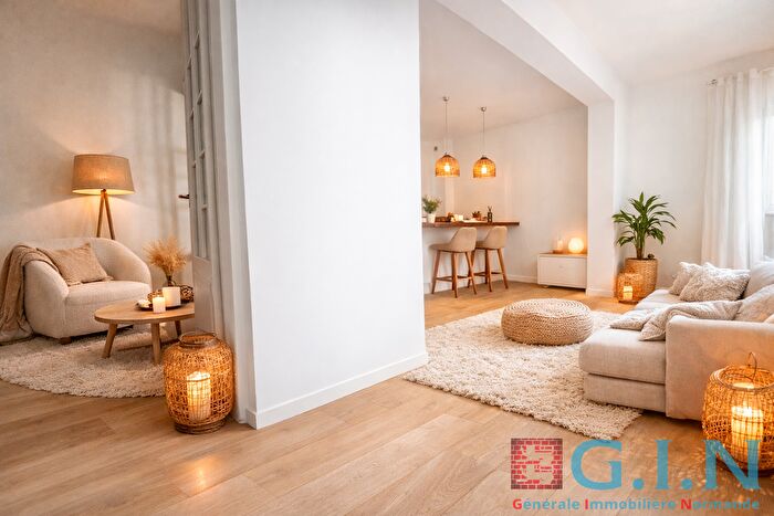 Appartement à vendre - Rouen, Vieux Marché, Cathédrale - 3 pièces - 2 chambres