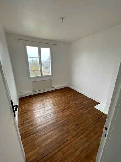 Maison à louer - Noyal-Pontivy - 5 pièces - 3 chambres