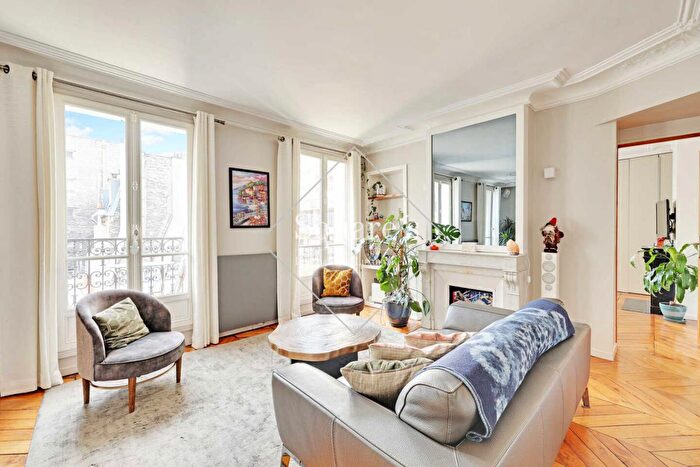 Appartement à vendre - Paris e , Porte de Clichy - 5 pièces - 3 chambres