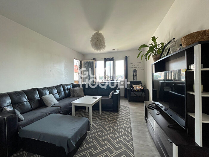 Appartement à vendre - Vernouillet - 3 pièces - 2 chambres