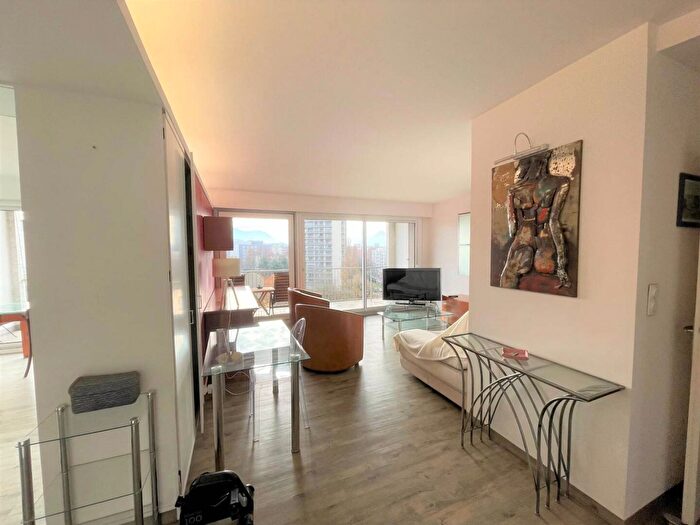 Allies-Clos d'Or, Grenoble : Appartement 3 pièces à louer