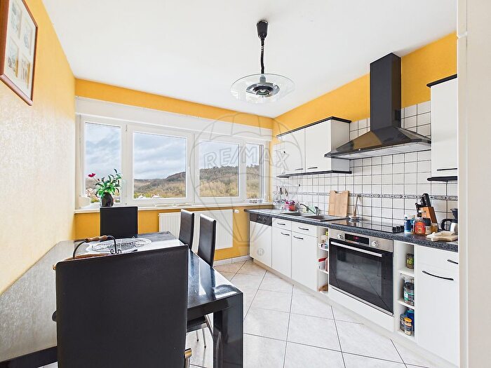 Appartement à vendre - Saulnes - 5 pièces - 2 chambres