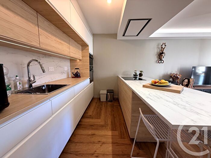 Saint-Quentin, Europe, Rémicourt : Appartement 4 pièces à vendre