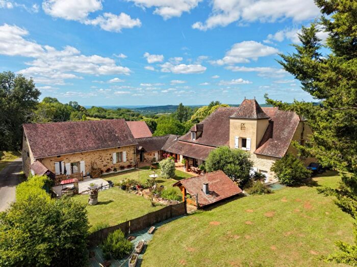 Maison 7 pièces à Gourdon, à vendre