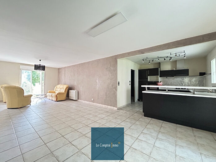 Maison à vendre - Ambarès-et-Lagrave - 5 pièces - 4 chambres