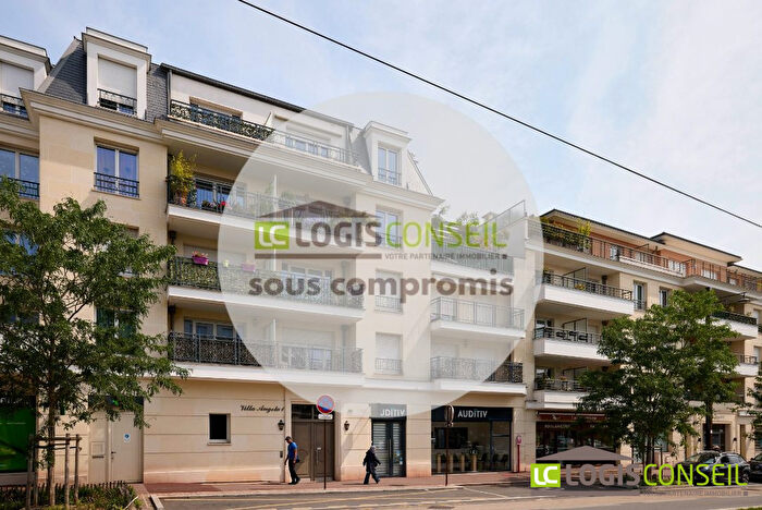 Appartement à vendre - Châtenay-Malabry, Petit Chatenay, Voltaire, Croix Blanche - 2 pièces - 1 chambre