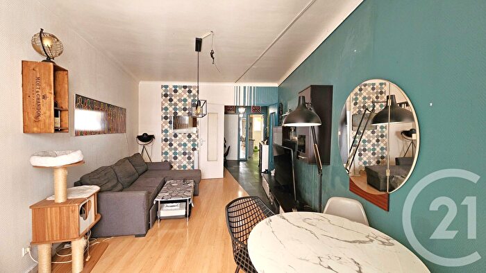 Appartement 2 pièces à Nice, Saint-Roch, à vendre