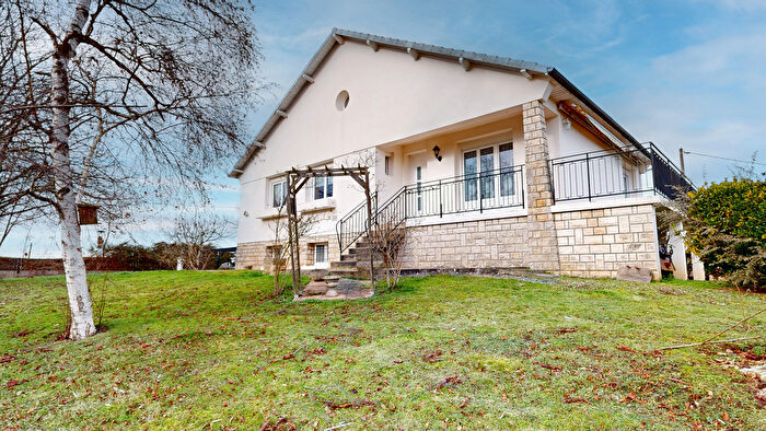 Maison à vendre - Neuvy - 4 pièces - 3 chambres