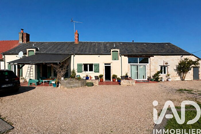 Maison à vendre - Villecelin - 6 pièces - 4 chambres