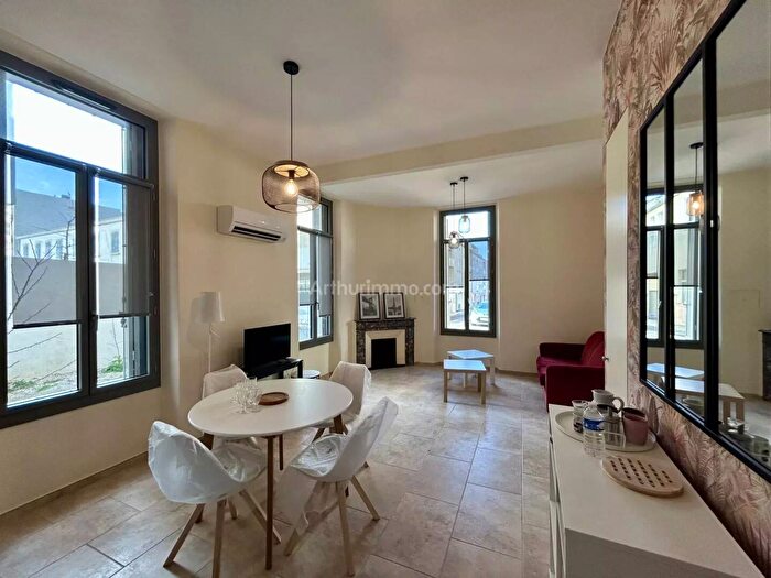 Appartement à louer - Jonquières-Les Foulettes, Martigues - 2 pièces - 1 chambre