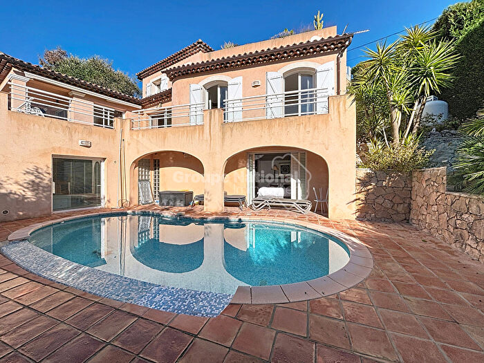 Maison à vendre - Mandelieu-la-Napoule, Capitou - 6 pièces - 5 chambres