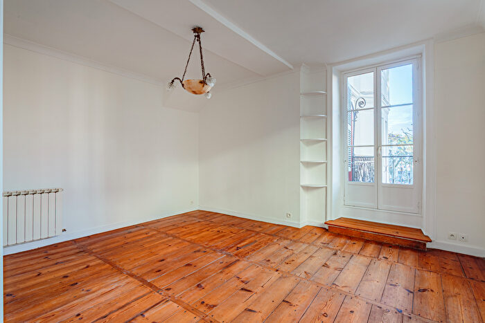 Appartement à vendre - Saint-Jean-de-Luz, Centre-ville - 3 pièces - 2 chambres