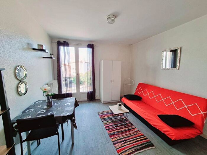 Appartement à louer - Veyrières, Albi - 1 pièce