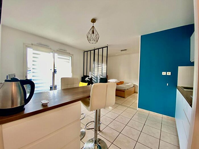 Appartement à louer - Nantes, Doulon, Bottières, Toutes Aides, Le Grand Blottereau - 1 pièce