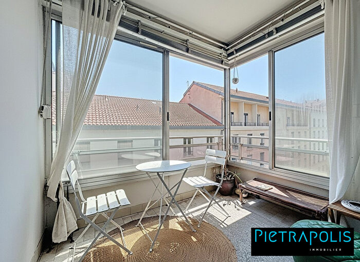 Appartement à vendre - Lyon e , Croix Rousse Centre-ville - 2 pièces - 1 chambre