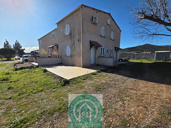 Appartement à louer - Tallone - 3 pièces - 2 chambres