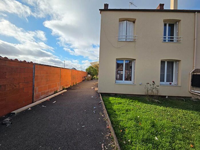 Maison à vendre - Auneau - 4 pièces - 3 chambres