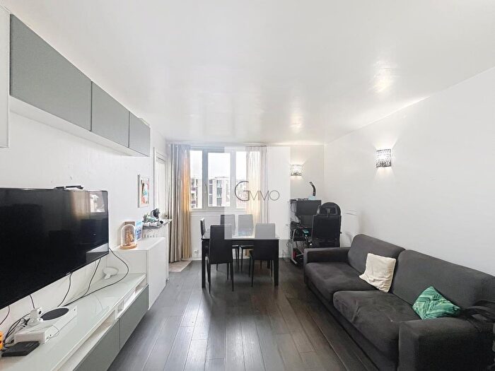 Appartement à vendre - Rueil-Malmaison, Coeur de Ville - 3 pièces - 2 chambres