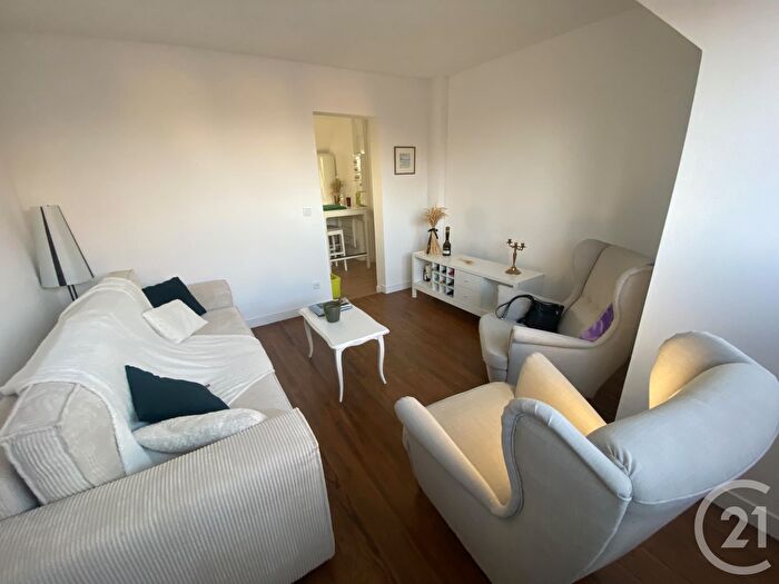 Appartement à louer - Falaise - 3 pièces - 2 chambres