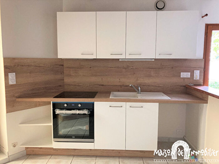 Appartement à louer - Segonzac - 3 pièces - 2 chambres