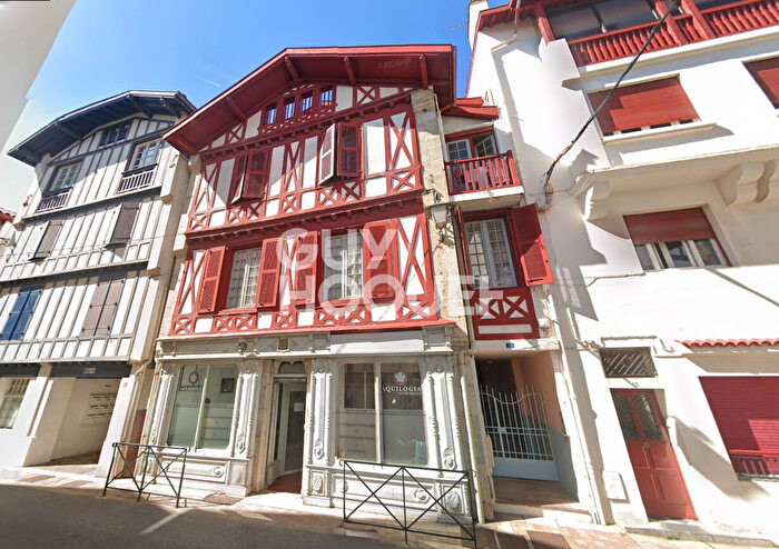 Appartement à vendre - Saint-Jean-de-Luz, Centre-ville - 4 pièces - 3 chambres