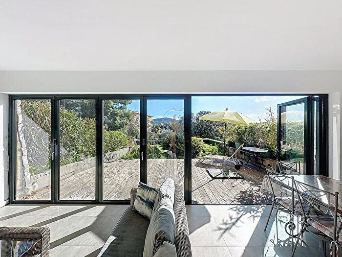 Appartement à vendre - Porto-Vecchio - 4 pièces - 2 chambres