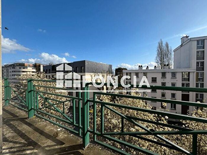 Appartement à louer - Robinson, Châtenay-Malabry - 3 pièces - 2 chambres