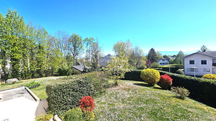 Appartement à vendre - Divonne-les-Bains - 5 pièces - 3 chambres