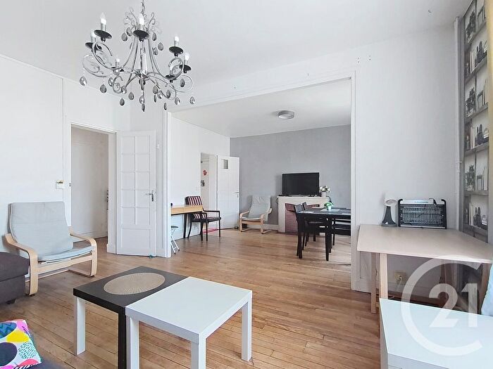 Appartement 4 pièces à vendre - Orléans, Châtelet