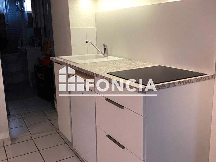 Appartement à louer - Centre Ville, Valence - 1 pièce