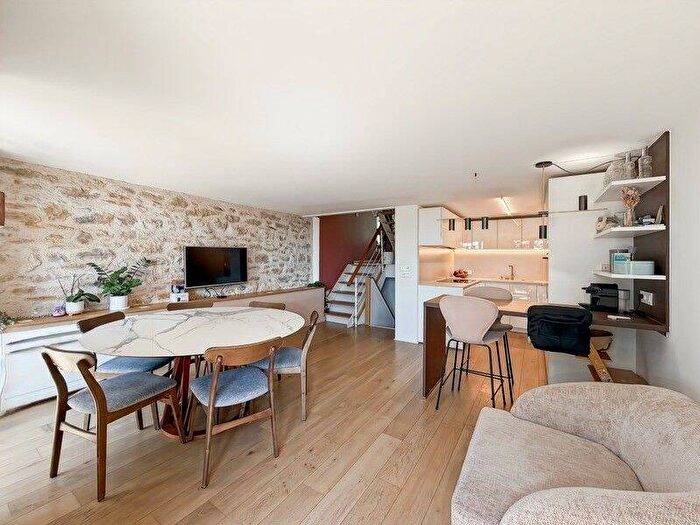Appartement 4 pièces à Grilly, à louer