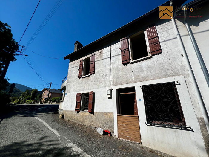 Maison 6 pièces à vendre à Sarrancolin
