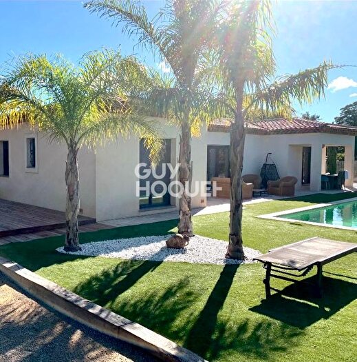 Maison à vendre - Le Plan-de-la-Tour - 6 pièces - 4 chambres