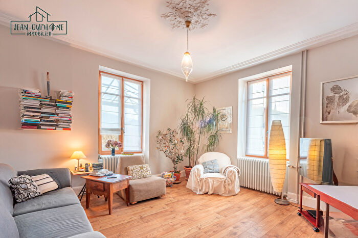 Maisons à vendre et appartements à louer - 3