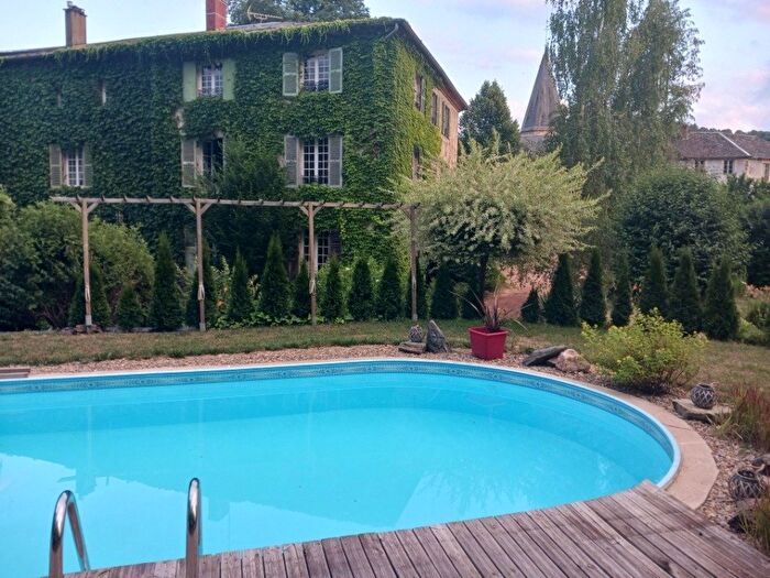 Maison à vendre - Ferrières-sur-Sichon - 17 pièces - 7 chambres