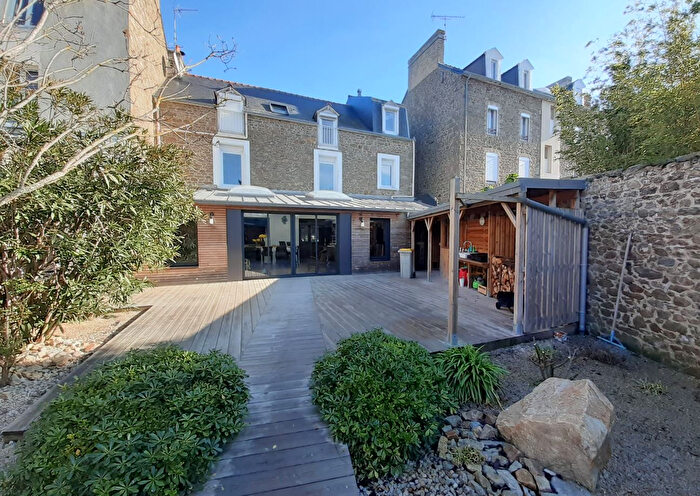 Maison à vendre - Saint-Malo, Paramé - 7 pièces - 5 chambres